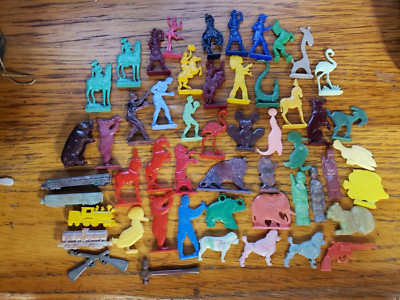 CRACKER JACK PRIZES FIGURINES & MORE PLASTIC TOYS LOT OF 52 VINTAGE | eBay