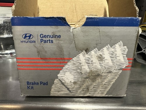 OEM GENUINE Hyundai Kia Sonata Optima Rear Disc Brake Pads 2011-2016 ...