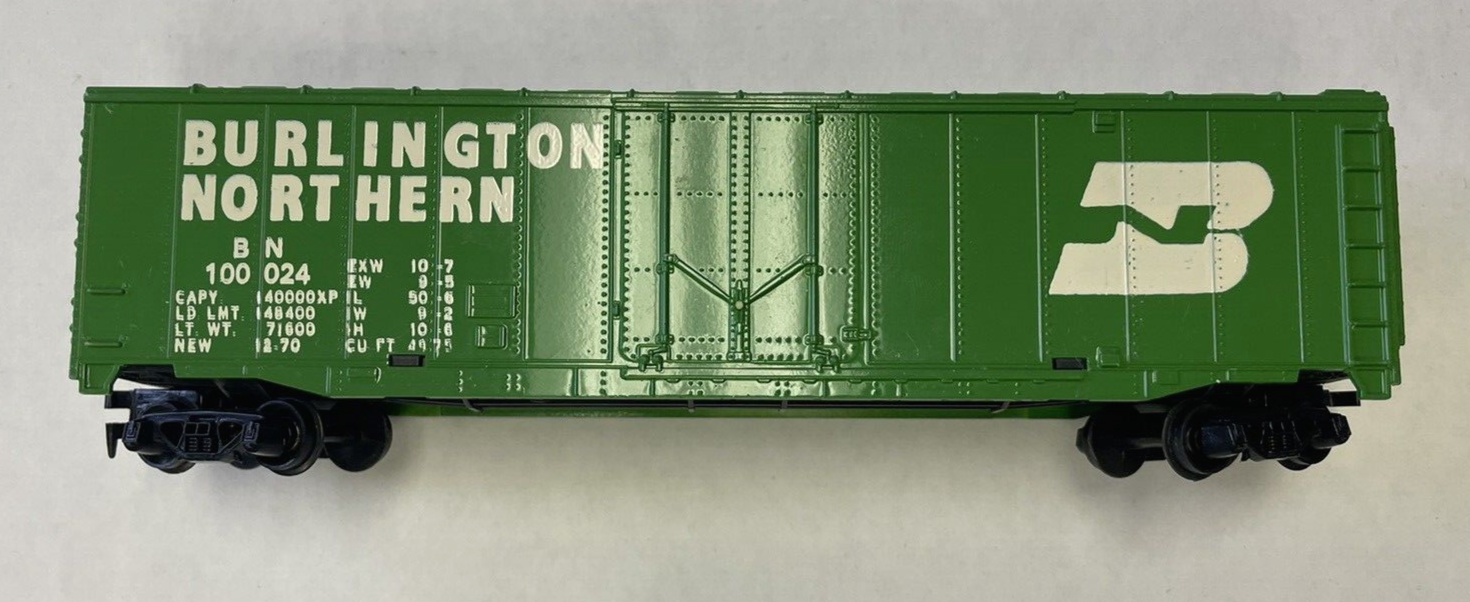 TYCO Burlington Northern BN GREEN Box Car. HO SCALE | eBay