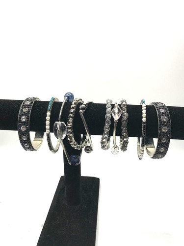 BLING BLING! HERES A SET YOU'D WANT TO HAVE! GET 10 FOR THE PRICE OF 1 ...