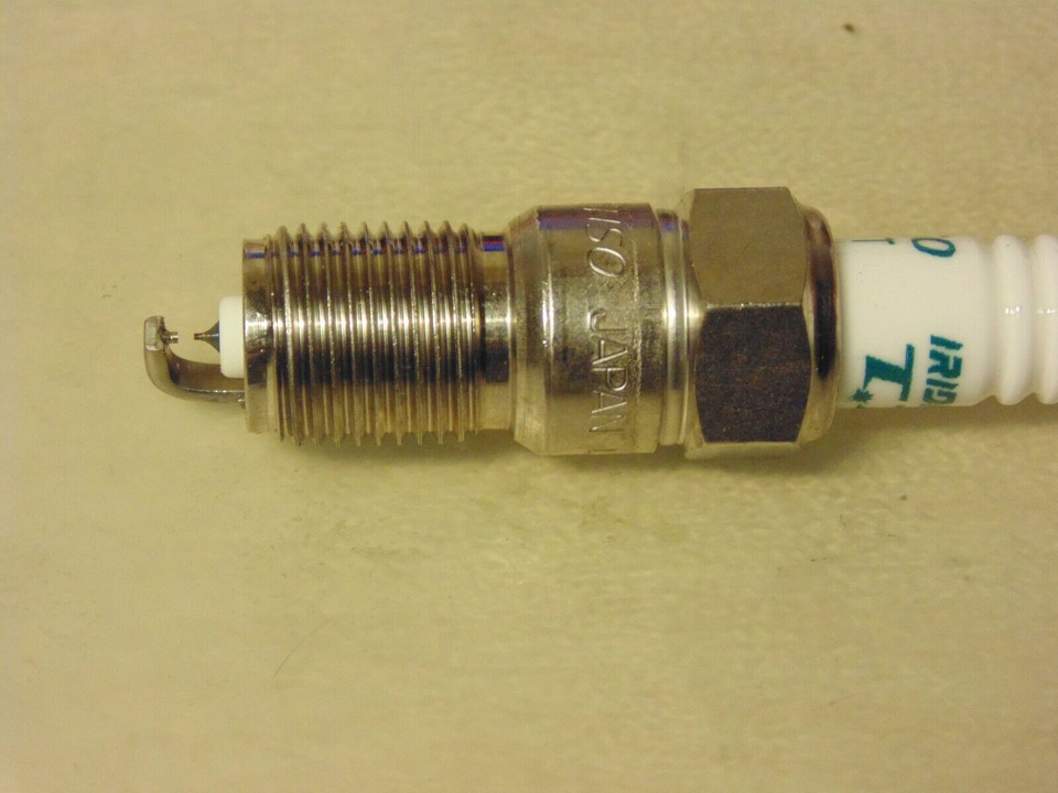 DENSO IT20TT Iridium TT Spark Plug SET for Holden Commodore Ecotec V6 3 ...