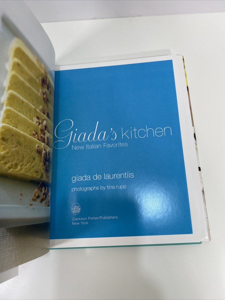 Giada's Kitchen: New Italian Favorites by Giada De Laurentiis ...