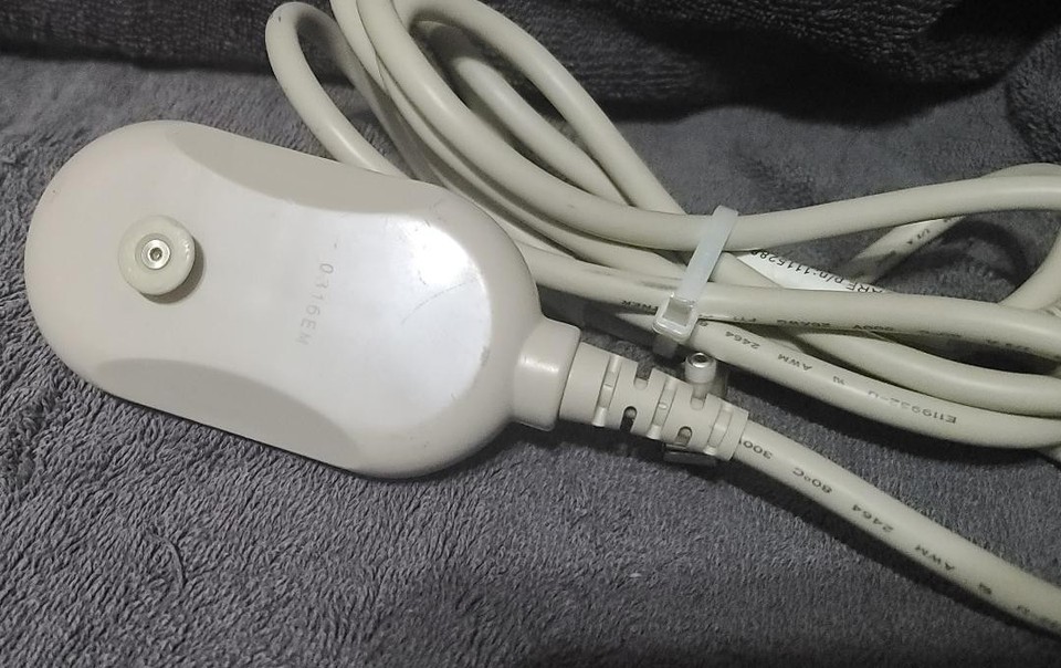 Invacare Semi-Electric Hospital Bed Remote Hand Control Part 1115288 4 ...