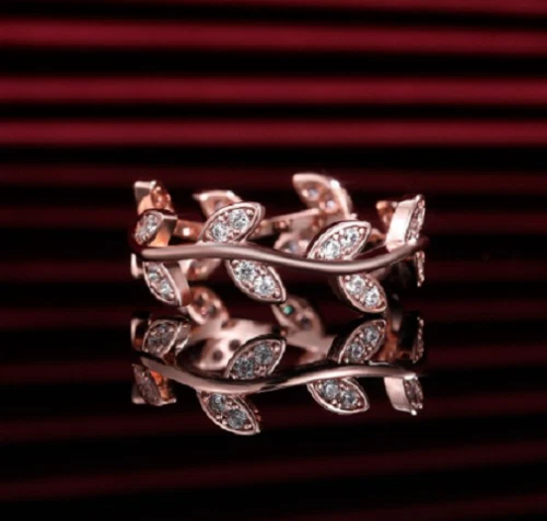 Leafy Wedding Ring