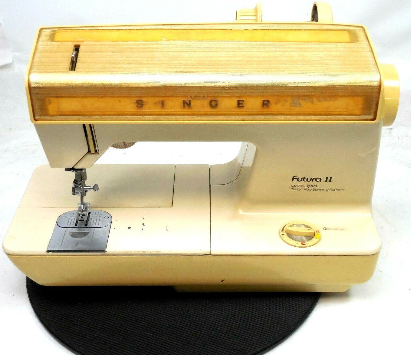 Vintage Singer Futura II Sewing Machine # 920 Untested Selling As Is No ...