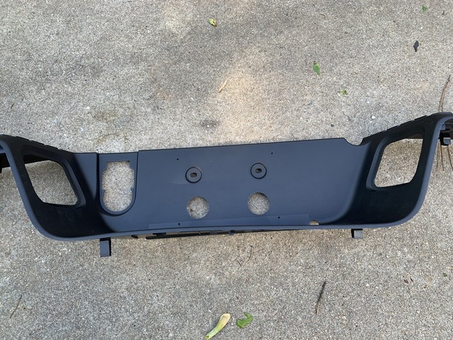 for RAM 1500 Classic 2019 Replace Ch1191111 Rear Bumper Step Pad for ...