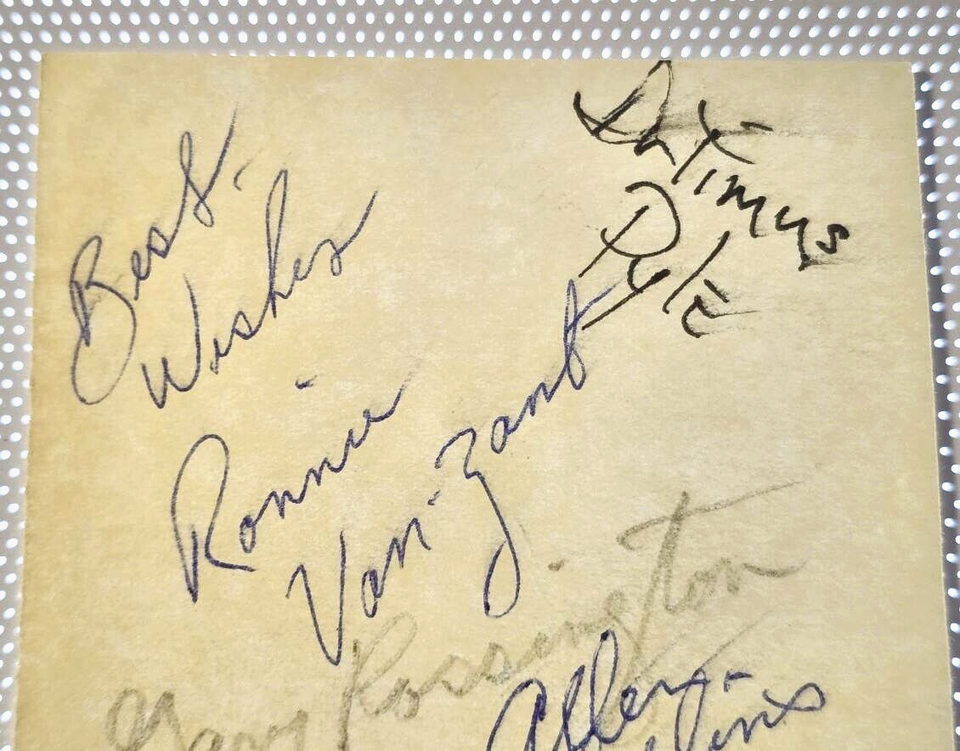 Lynyrd Skynyrd Signed cut 1975 Lineup x7 Ronnie Van Zant signed King ...