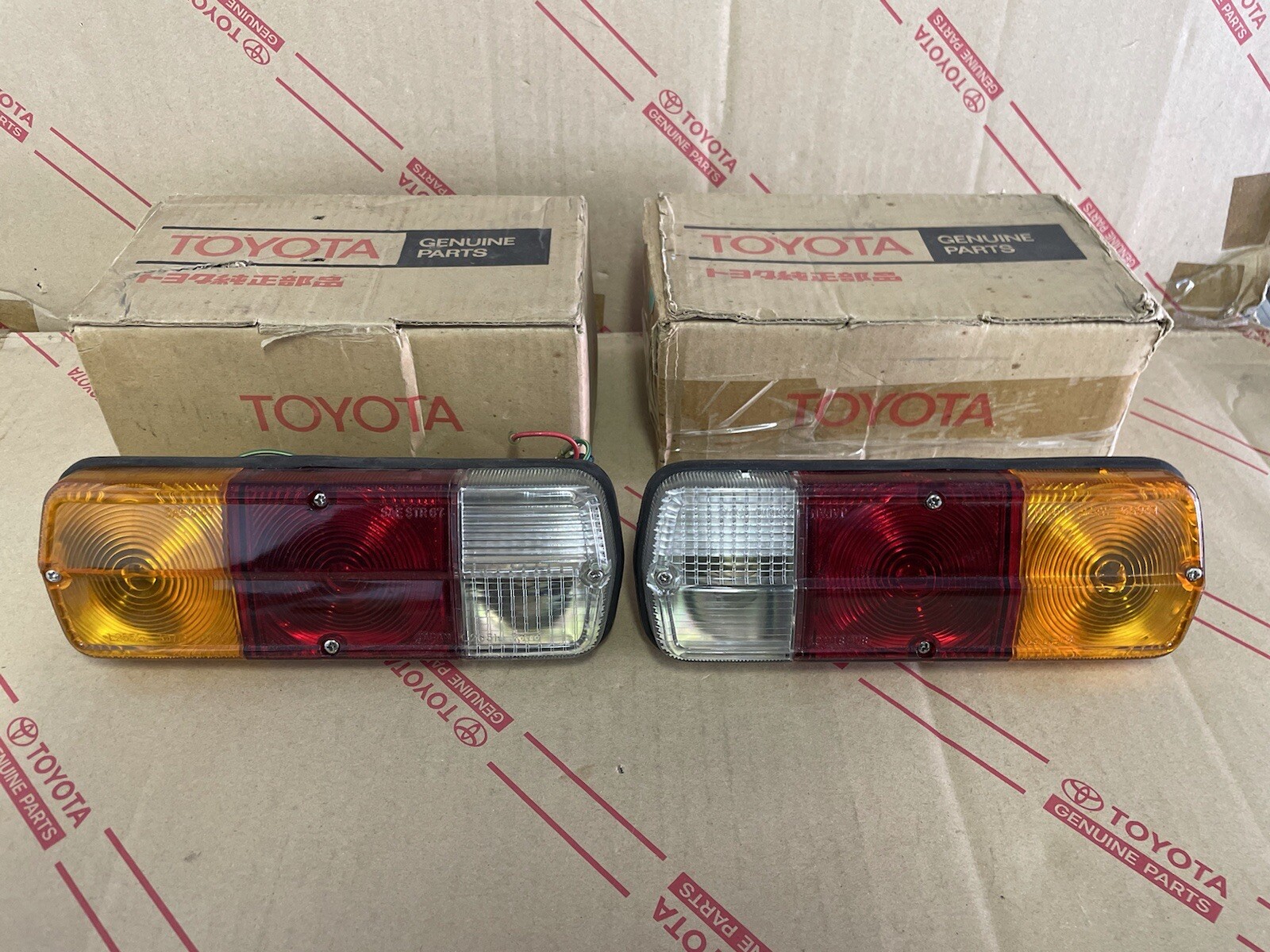 Brand New Genuine NOS OEM FJ40 FJ43 FJ45 Rear Lights Taillights | eBay
