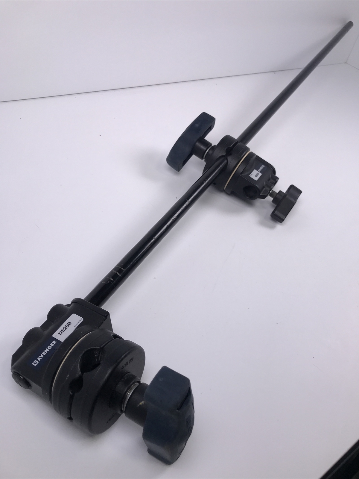 Avenger D200B D520B 2 1/2" Grip Head with T Top and 5/8" Socket, Black ...