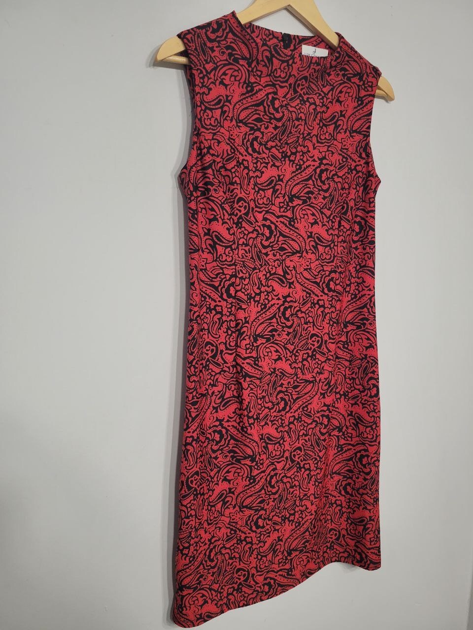 Jude Connally Red and Black Paisley Sleeveless Shift … - Gem