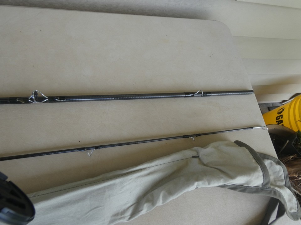 Orvis graphite 9' 5" 2 Pc Fly Rod With Sock | eBay