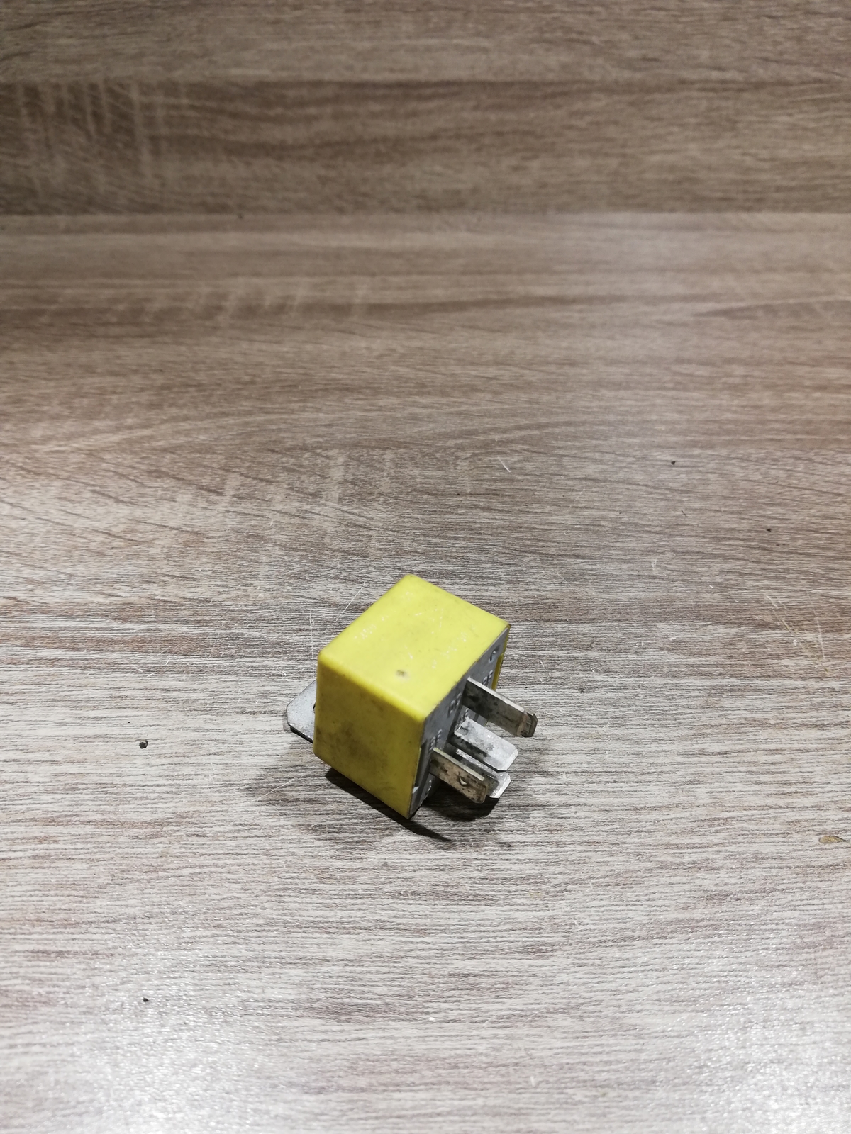 G. Cartier Relay Control Module Unit 20241043 Yellow | eBay UK