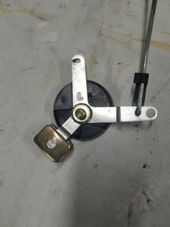 Volvo 740 Door panel LEFT Rear Latch Lock Leaver Rod arms parts ...