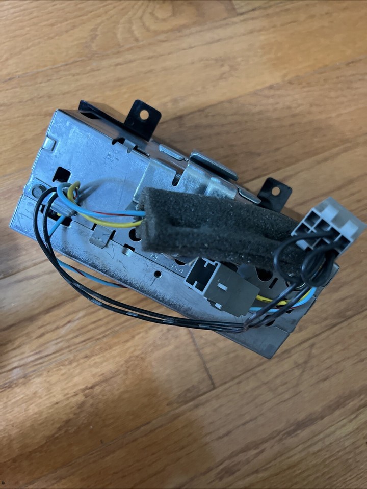 Ford AM Radio E5AF - 18806 - AA 8549, 12V NEG GND | eBay