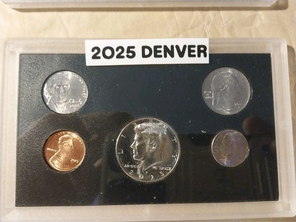 10 PCS.OF 2025 MINT SET COINS P AND D .IN EX PROOF SET HOLDERS | eBay