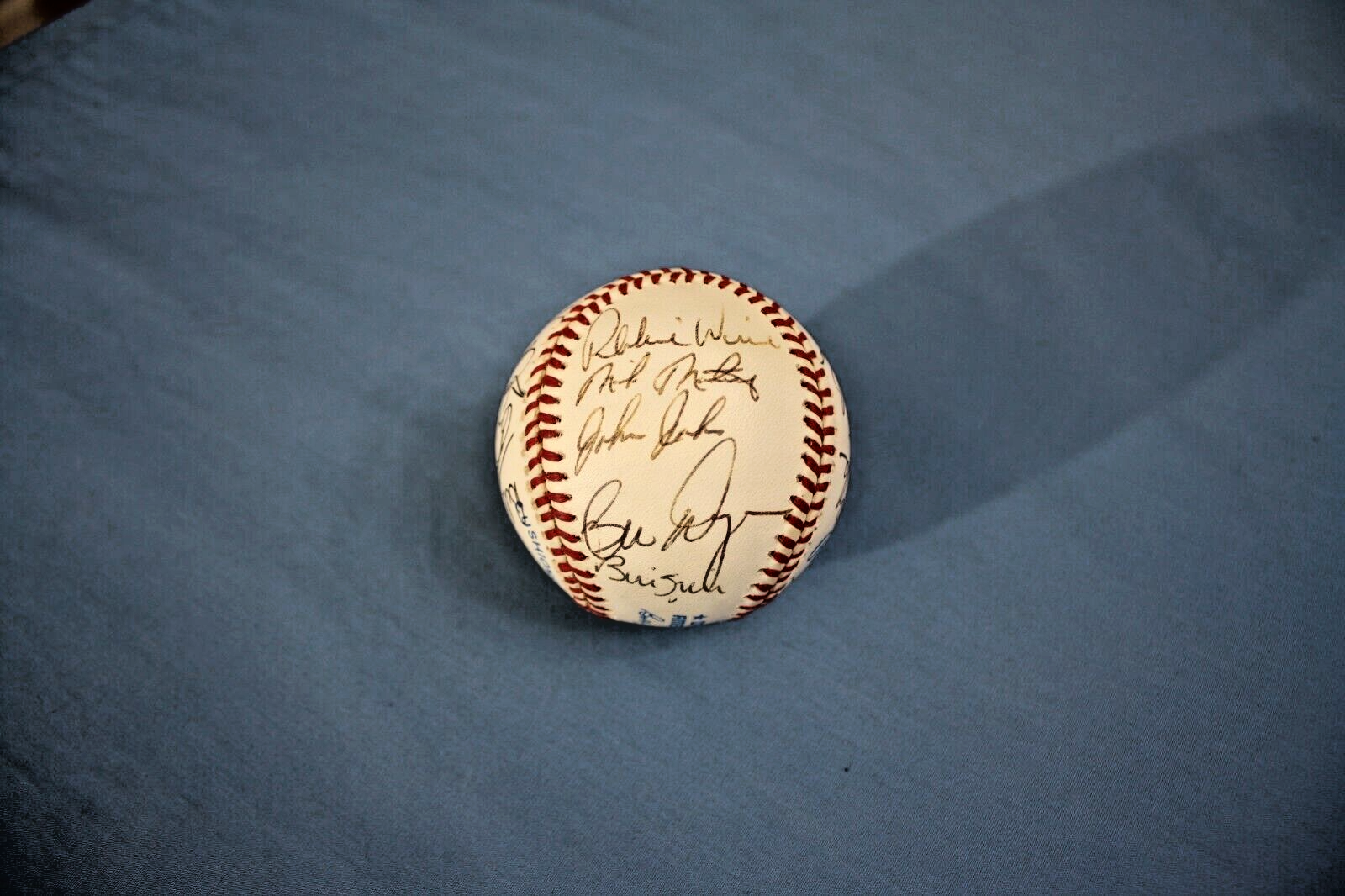 1994 Milwaukee Brewers team autographed baseball 24 sigs mint Vaughn ...