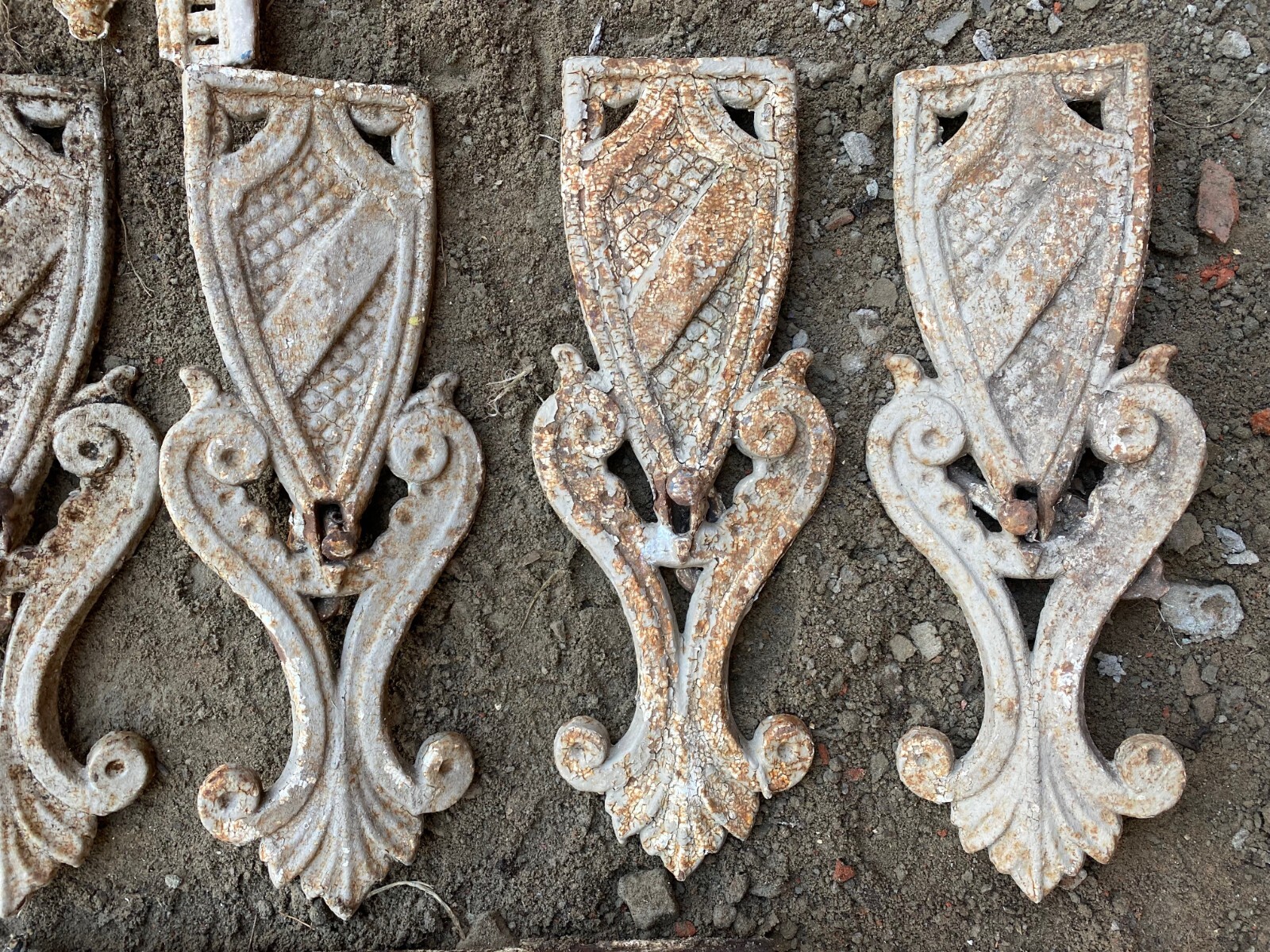 HOUSE LOT Old Original CAST IRON VERANDAH LACEWORK veranda lace set ...