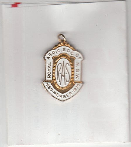 Royal Agricultural Society of NSW-RAS-1969/1970-Member Badge | eBay