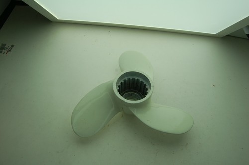 NEW Evinrude Johnson OMC 315858 Aluminum Propeller 3 OEM New Factory ...