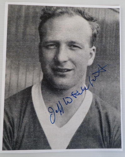 JEFF WHITEFOOT NOTTINGHAM FOREST, AUTOGRAPHED 10 X 8 PHOTOGRAPH. | eBay