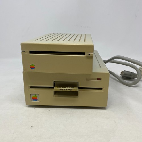 Vintage Apple II 5.25 External Floppy Drive A9M0104 And 3.5 Drive ...