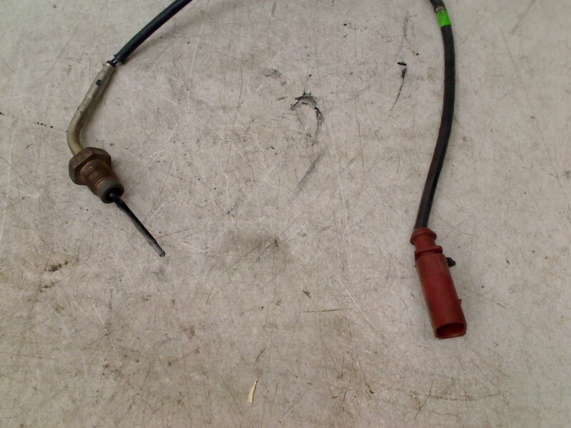 04L906088CH SENSOR DE TEMPERATURA DE ESCAPE Volkswagen Polo V (6R) 2015 ...