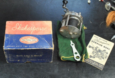 Casting Reels - Vintage Shakespeare Service 1944 Model Ge