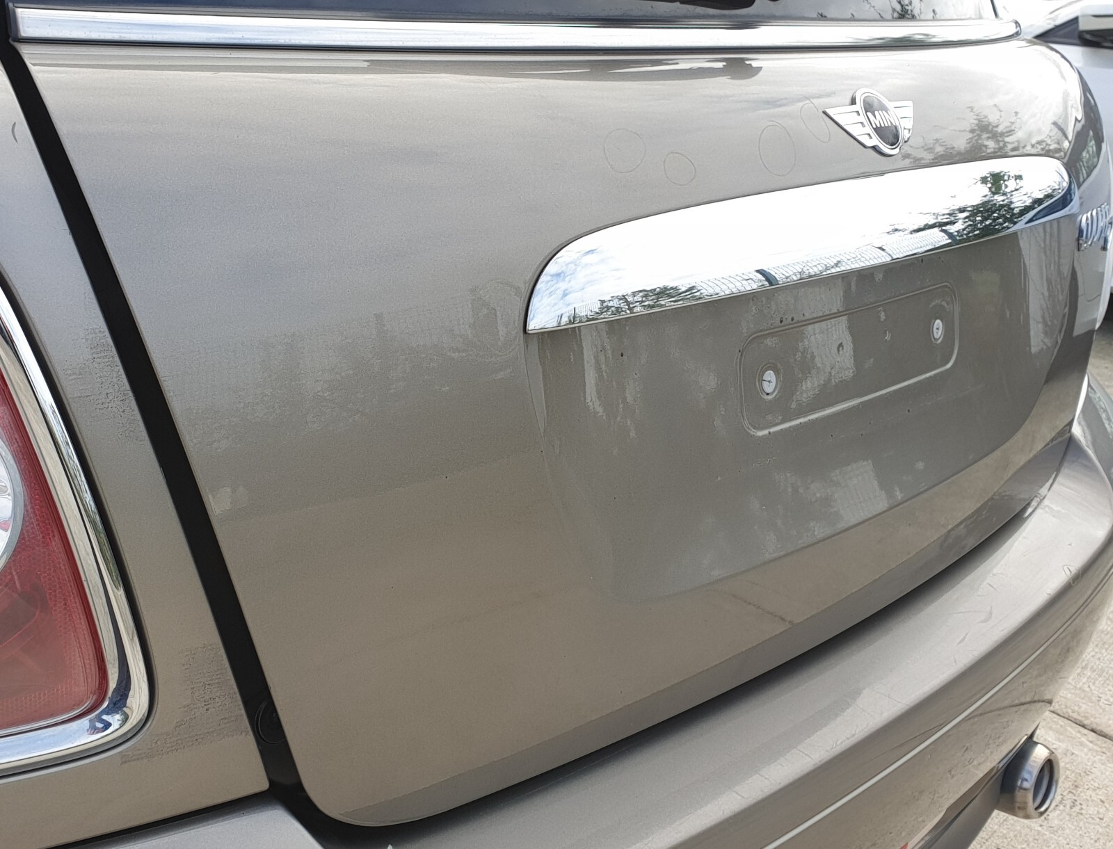 Mini Cooper R56 LCi 2006-15 Tailgate Bootlid Panel with Glass Velvet ...
