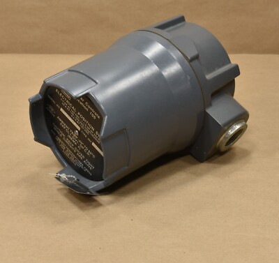 Fisher Controls Location 105 Electrical Position Switch Assembly Type ...