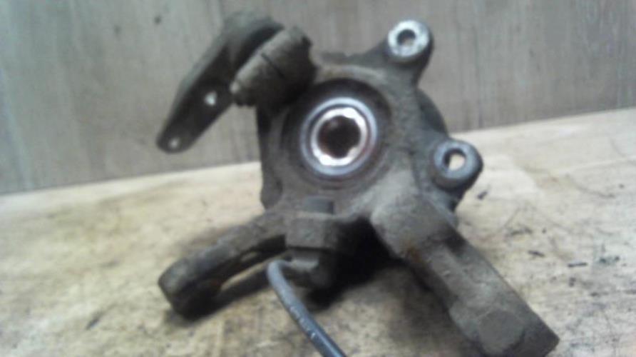 Moyeu avant droit RENAULT CLIO 2 8200208332 | eBay