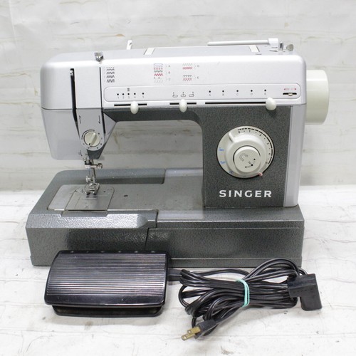Singer CG590 C 18-Stitch Sewing Machine With Foot Pedal Tested | eBay