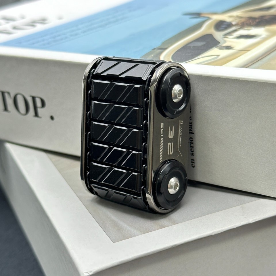 Fidget Spinner Tank Roller Shape Decompression EDC Ratchet Metal Desk ...