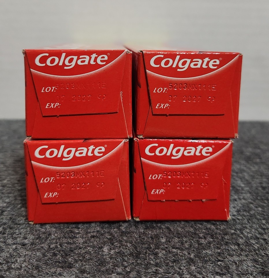 Colgate Sparkling White Cinnamint Toothpaste Cinnamon & Mint Gel 4 oz ...
