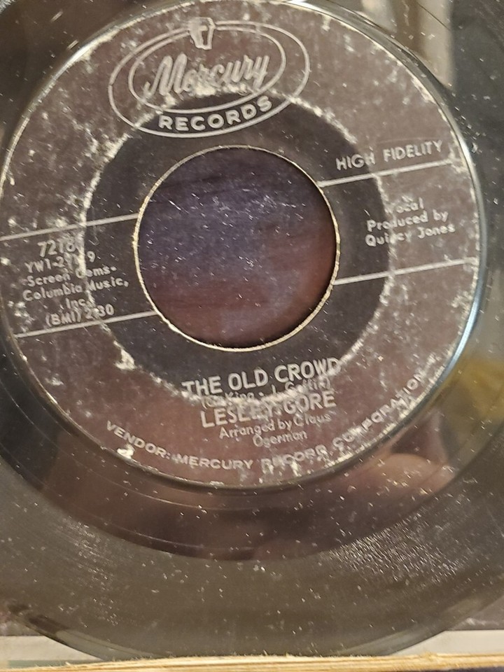LESLEY GORE 7" 45 RPM "She's a Fool" & "The Old Crowd" G condition | eBay