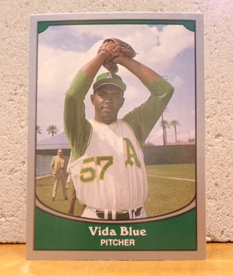GREAT VINTAGE LEGENDS BASEBALL CARD VIDA BLUE PITCHER OAKLAND ATHLETICS ...