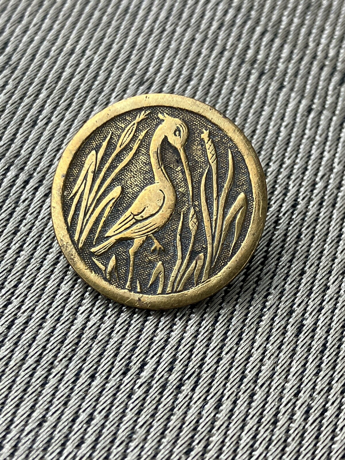 FINE ANTIQUE GILT BRASS BUTTON w/CRANE & CATTAILS ~ "LOUD & CIE PARIS ...