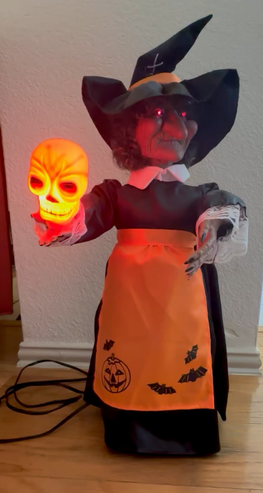Vintage Halloween Animatronic WITCH (28”) Table / Mantle Decor (see ...