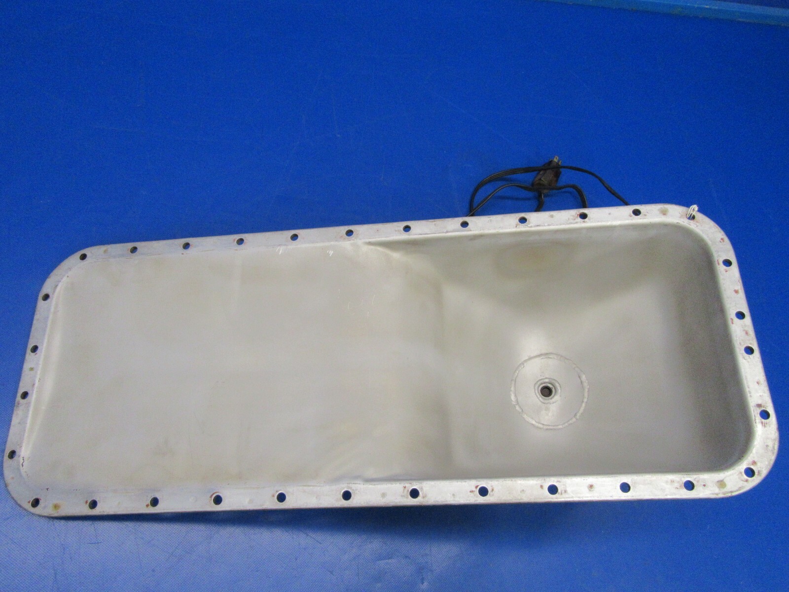 Cessna P210N Continental TSIO-520-P Oil Sump Pan 635616 w/ Heater (0919 ...