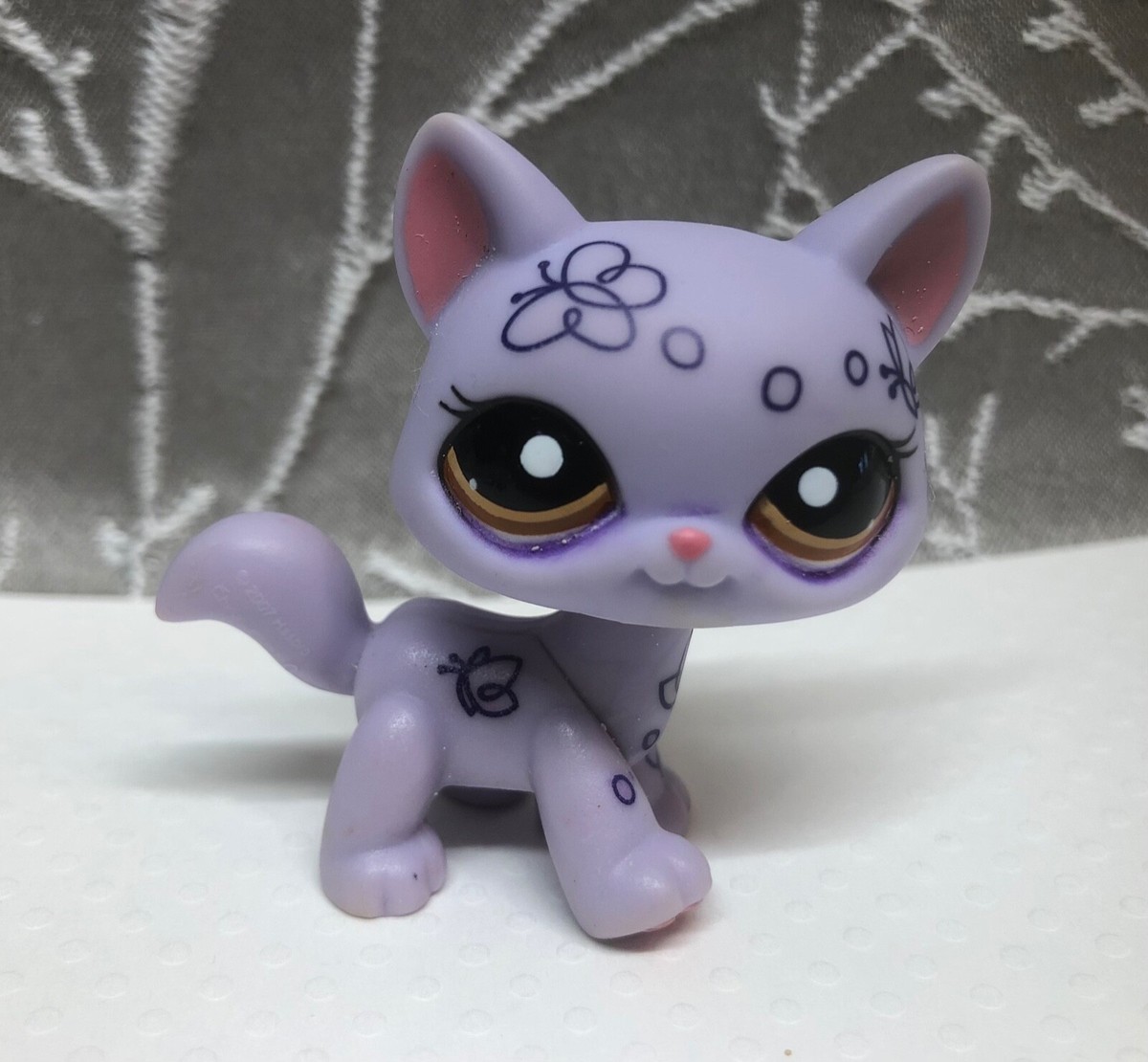 Littlest Pet Shop Purple Cat