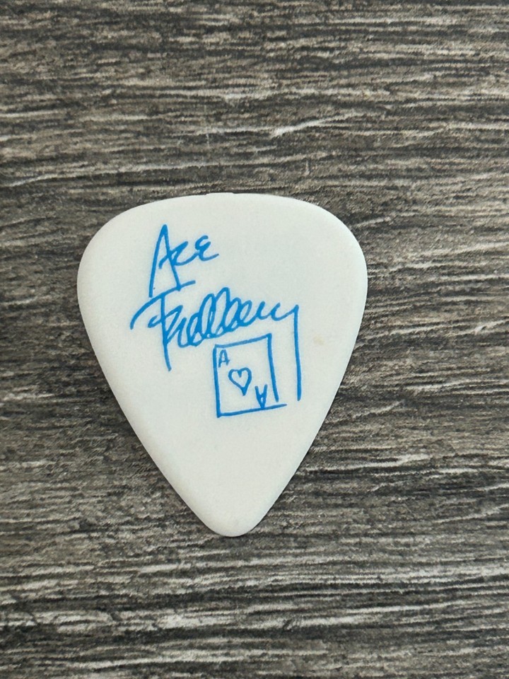 KISS Guitar Pick ACE FREHLEY Alive Worldwide Reunion White Blue Vintage ...