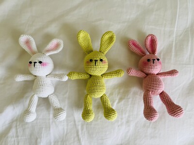 3 Crochet Stuffed Bunny Rabbits With Rosy Cheeks 7.5 In Length | eBay