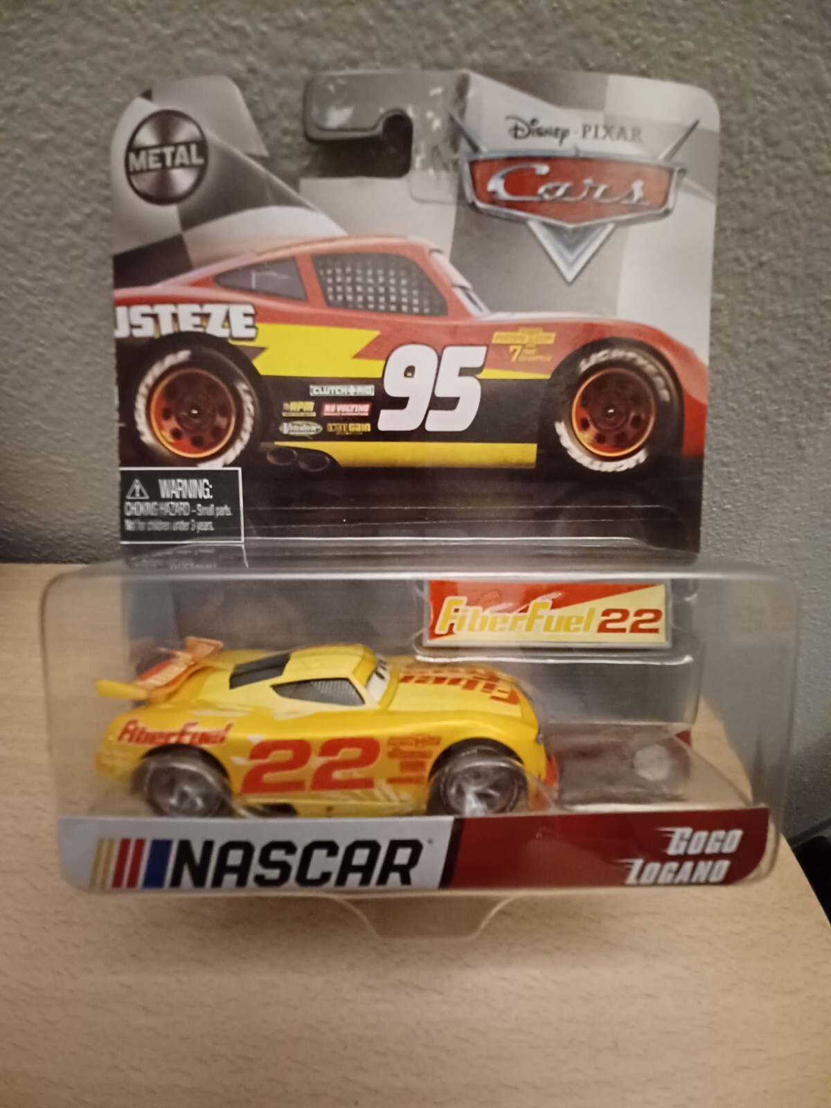 2021 Disney Pixar Cars Nascar Metal Series Gogo Logano FiberFuel #22 ...