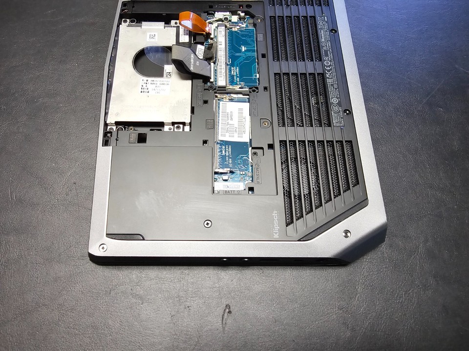 Alienware 13 R1 13.3", Intel Core i5-4th Gen, NVDIA GeForce GTX 860M ...