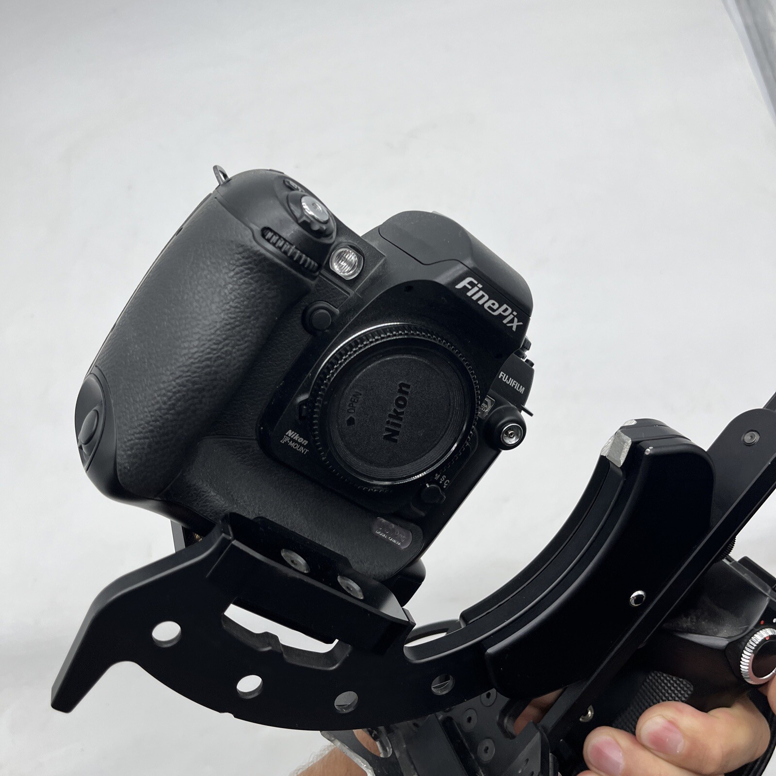 Fujifilm FinePix Series S3 Pro 12.9 MP Digital SLR Camera Black Body ...