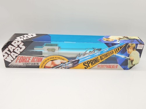Luke Skywalker Star Wars Force Action Lightsaber Spring Activated 2006 ...
