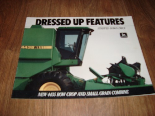 John Deere Dressed Up Features 4435 Row Crop And Small Grain Combine ...