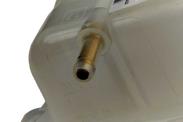 Engine Coolant Reservoir GM Parts 95216944 for sale online | eBay