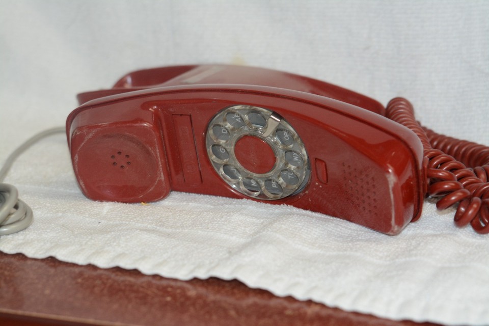 Telephones General. Vintage WE Red Trimline Rotary Telephone.(Not ...