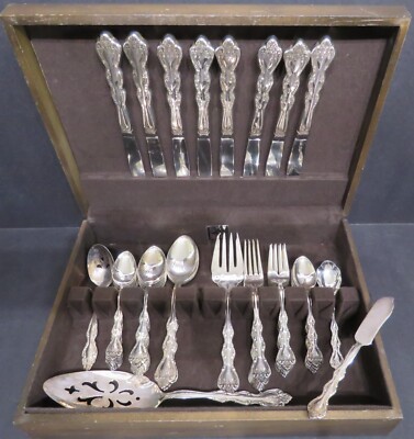 International 1964 "Interlude" Silverplate 8 Place Settings w/Chest 54 ...