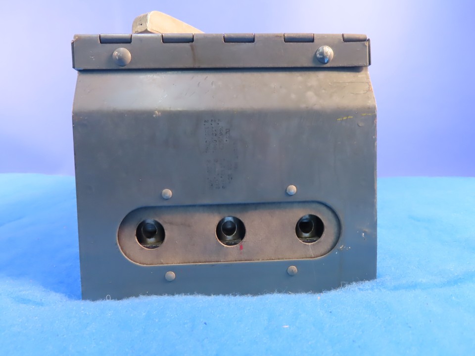 BULLDOG VACU-BREAK SAFETY SWITCH VS3406LMR 100A 240V 3P FUSIBLE 1 YR ...